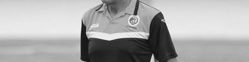 Profil dan Biodata Benny Dollo Mantan Pelatih Timnas Indonesia Profil dan Biodata Benny Dollo Mantan Pelatih Timnas Indonesia