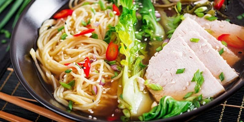 5 Jenis Kuah Ramen yang Paling Disukai Banyak Orang | Popmama.com