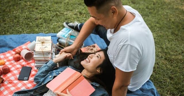 10 Panggilan Sayang dalam Bahasa Korea untuk Pasangan | Popmama.com