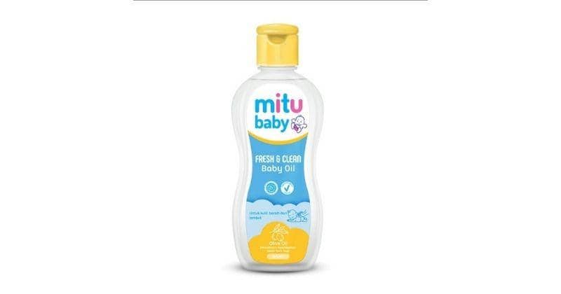 11 Merk Baby Oil untuk Bayi Beserta Harganya | Popmama.com