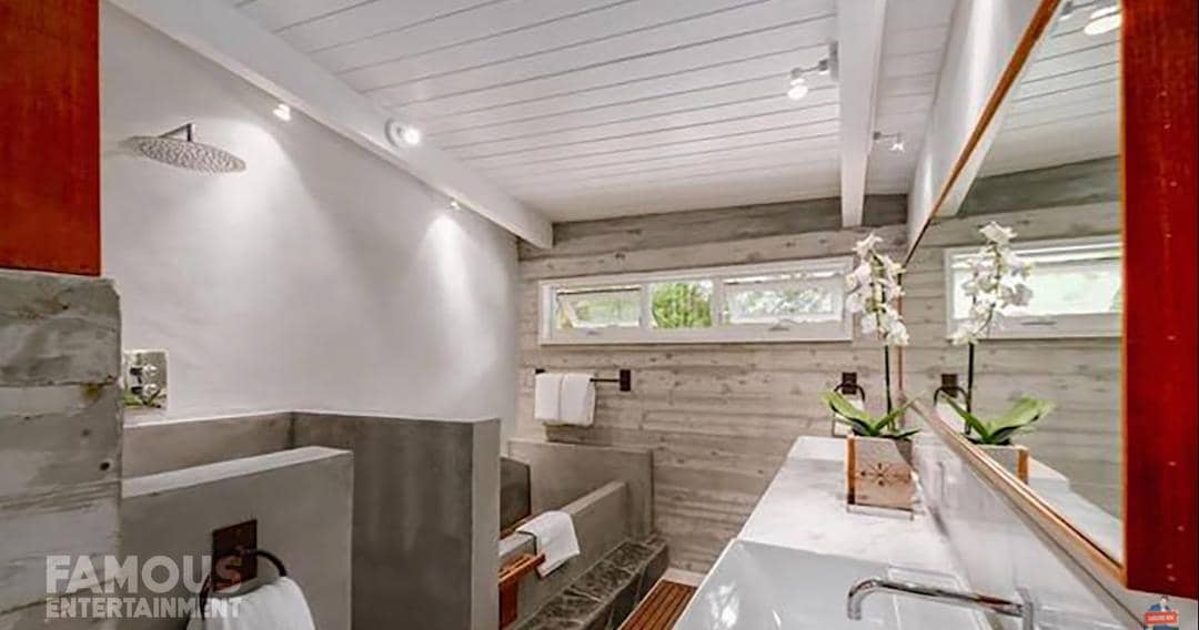 9 Foto Rumah Mewah Doja Cat di Beverly Hills | Popmama.com