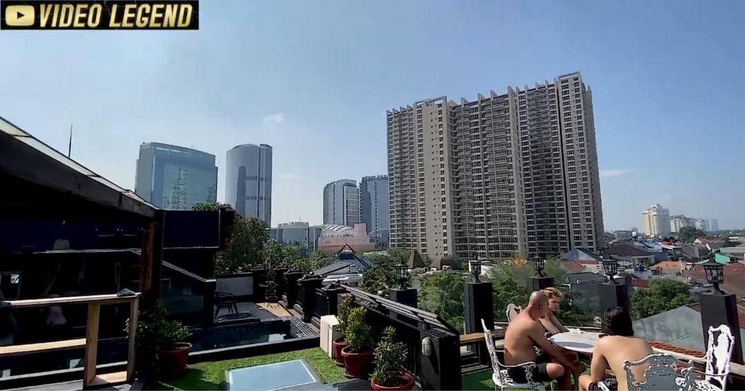 10 Foto Rooftop Rumah Ahmad Dhani, Ada Kolam Renang | Popmama.com