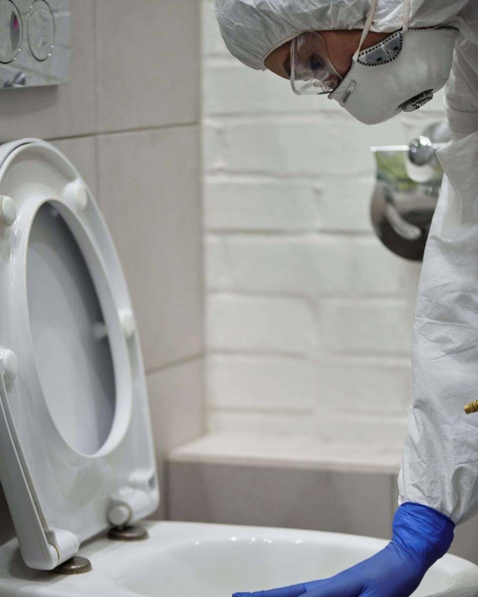 5 Cara Menggunakan Soda Api untuk WC Mampet | Popmama.com