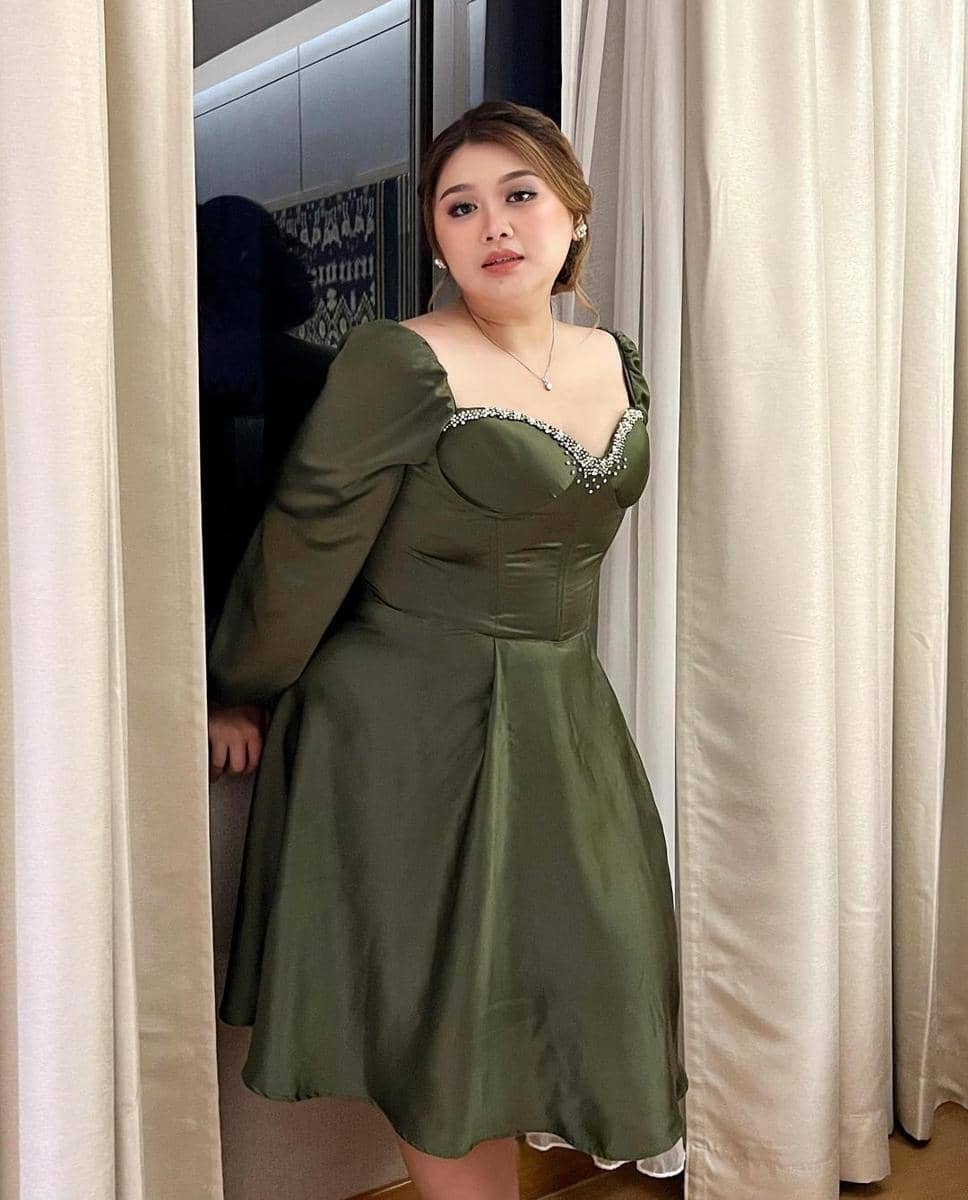 9 Transformasi Gaya Clarissa Putri, Percaya Diri dan Menawan | Popmama.com