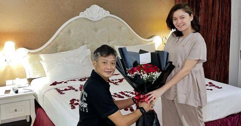 Berapa Perbedaan Umur Seali Syah dan Brigjen Hendra Kurniawan ...