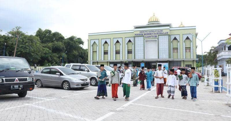 7 Fakta Baru Kasus Santri Pondok Gontor Meninggal Dunia | Popmama.com