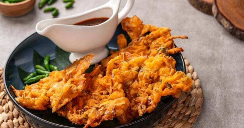 5 Resep Ote-Ote Simpel, Tekstur Lembut dan Renyah Tahan Lama | Popmama.com