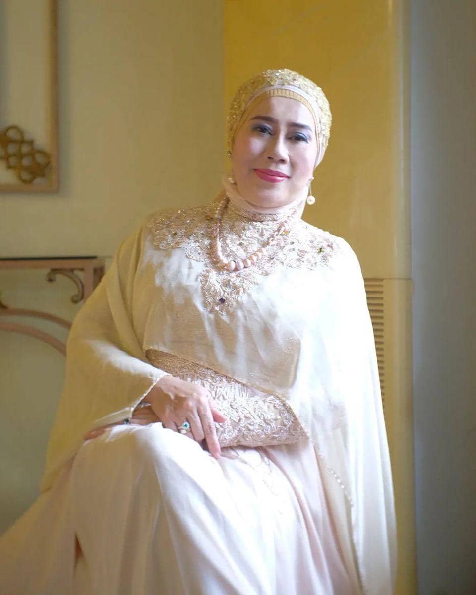 12 Artis Indonesia yang Punya Gelar Bangsawan | Popmama.com