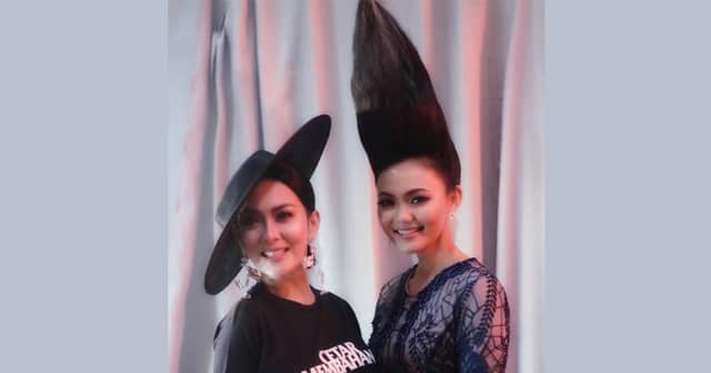 20 Foto Kocak Rina Nose Menirukan Artis Indonesia | Popmama.com