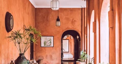 13 Warna Cat Rumah yang Sejuk, Bikin Suasana Jadi Adem | Popmama.com