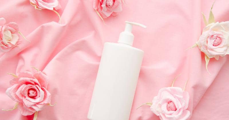 Rekomendasi Sabun Mandi Bunga Mawar, Bikin Rileks! | Popmama.com