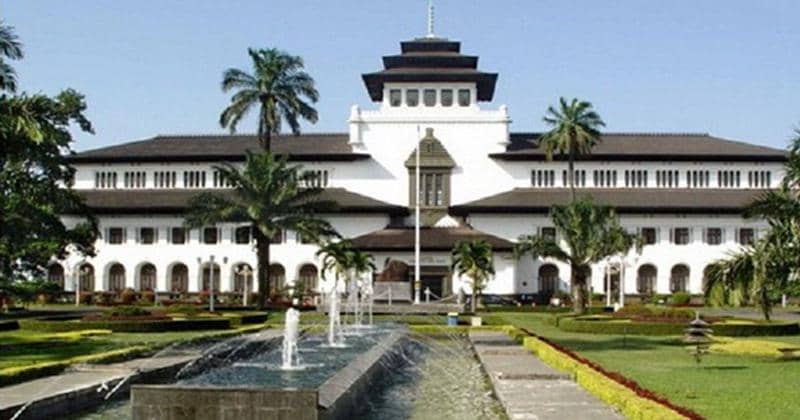 10 Kota Metropolitan di Indonesia | Popmama.com
