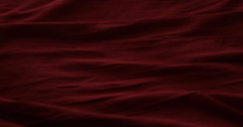 Jenis Turunan Warna Merah, Ada Merah Marun hingga Kirmizi | Popmama.com