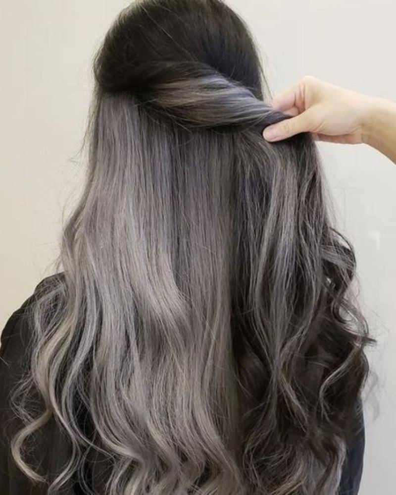 16 Warna Rambut yang Bagus, Terlihat Modis dan Kekinian | Popmama.com