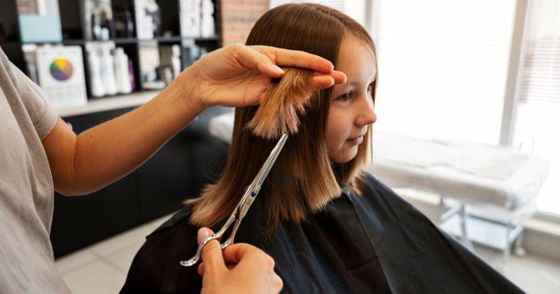 15 Model Rambut Pendek Anak Perempuan yang Kekinian | Popmama.com