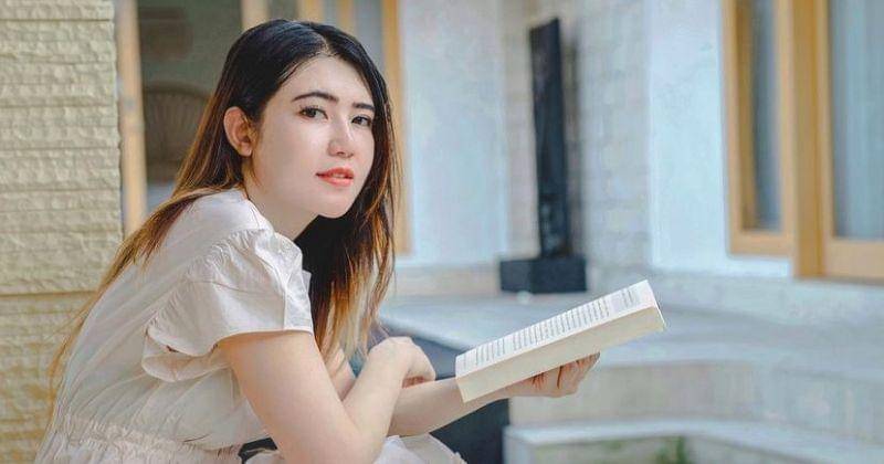 Via Vallen Curhat Sebut Keluarganya Egois | Popmama.com