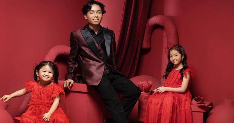 7 Potret Kedekatan Thalia dan Thania Bersama Betrand Peto | Popmama.com