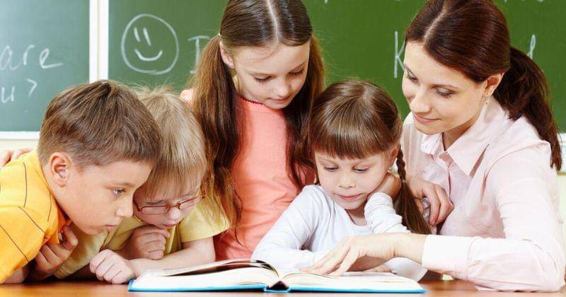 Pengertian Majas Sarkasme dan Contoh dalam Bentuk Kalimat | Popmama.com