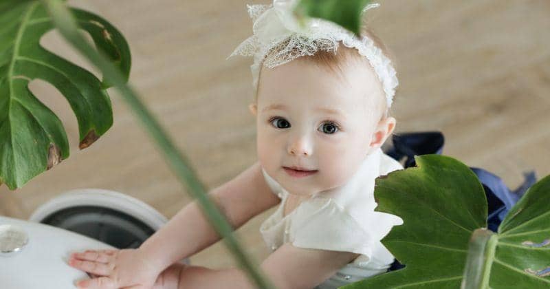 125 Ide Nama Bayi Perempuan Aesthetic dengan Makna yang Baik | Popmama.com
