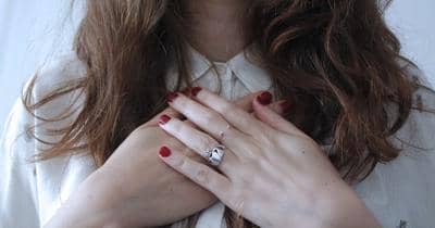 8 Tanda dan Gejala Implantasi, Awal Terjadinya Kehamilan | Popmama.com