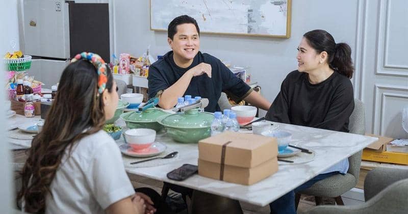 5 Fakta Elizabeth Tjandra Istri Erick Thohir, Seorang Mualaf | Popmama.com