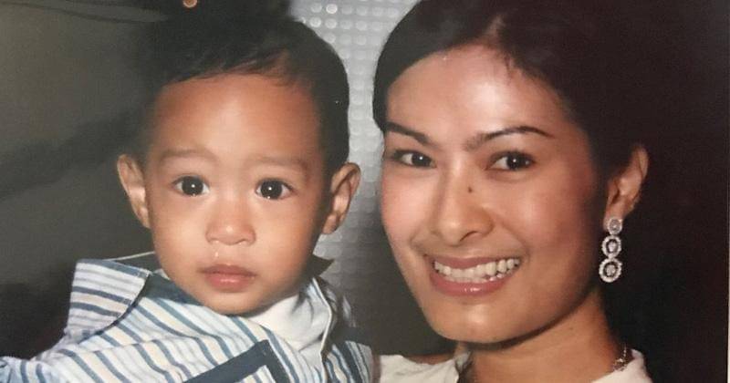 9 Fakta Keluarga Devano Danendra, Anak Iis Dahlia | Popmama.com