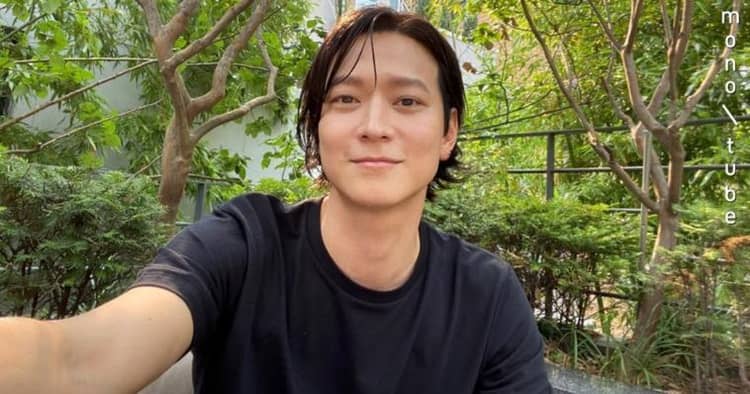 7 Fakta Keluarga Kang Dong Won Pacar Rose BLACKPINK | Popmama.com