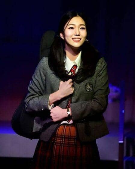 7 Fakta Keluarga Park Soo Ryun, Baru Meninggal Dunia | Popmama.com