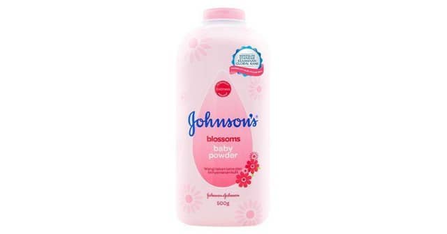 10 Rekomendasi Bedak Bayi paling Wangi, Bikin Segar Seharian | Popmama.com