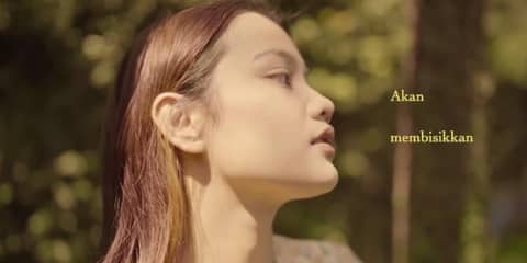 Lirik Lagu 'Ekspektasi' Raim Laode feat Aruma | Popmama.com