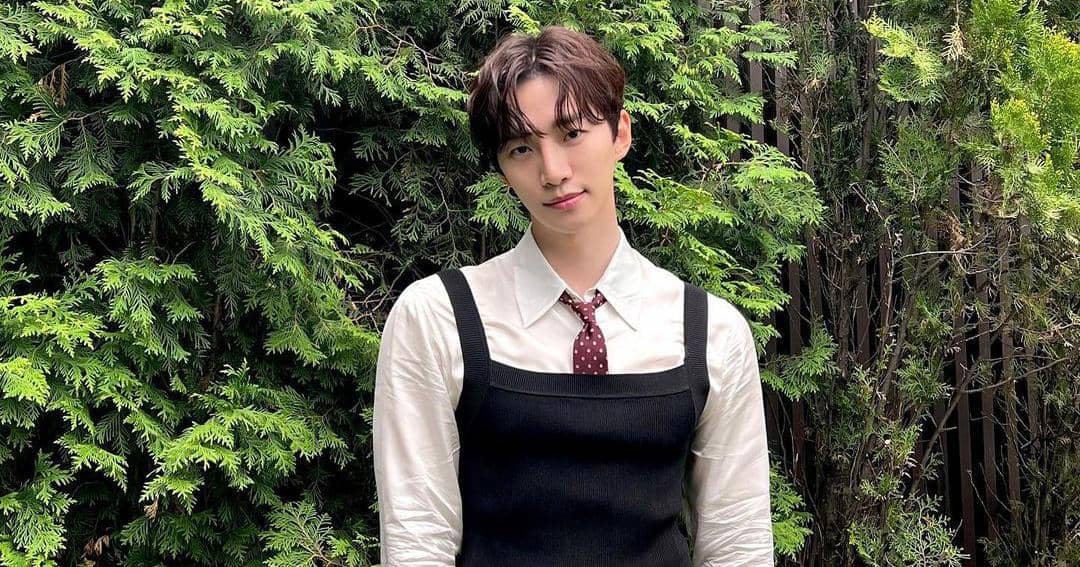 7 Fakta Keluarga Junho 2PM, Diduga Pacaran dengan YoonA SNSD | Popmama.com