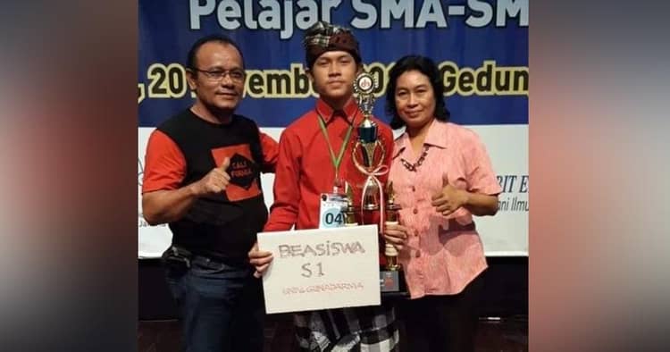 7 Fakta Keluarga Rony Parulian Indonesian Idol | Popmama.com