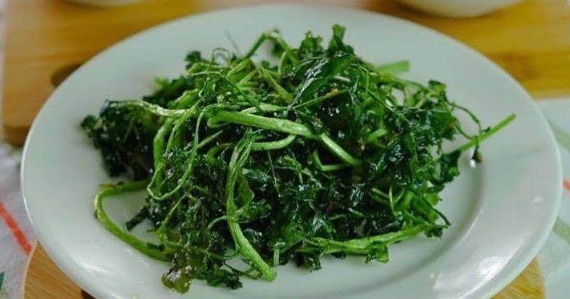 Ini Resep Selada Goreng ala Bu Imas Bandung | Popmama.com