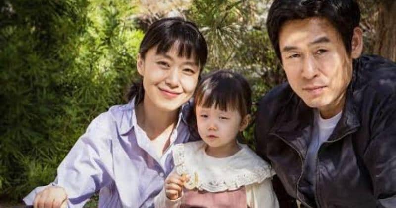 10 Rekomendasi Film Korea Sedih, Menguras Air Mata | Popmama.com