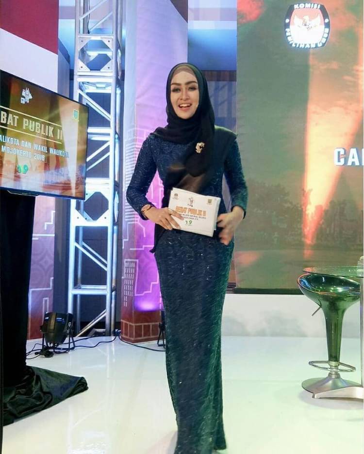 7 Fakta Keluarga Zeda Salim, Mantan Istri Habib Ali Jindan | Popmama.com