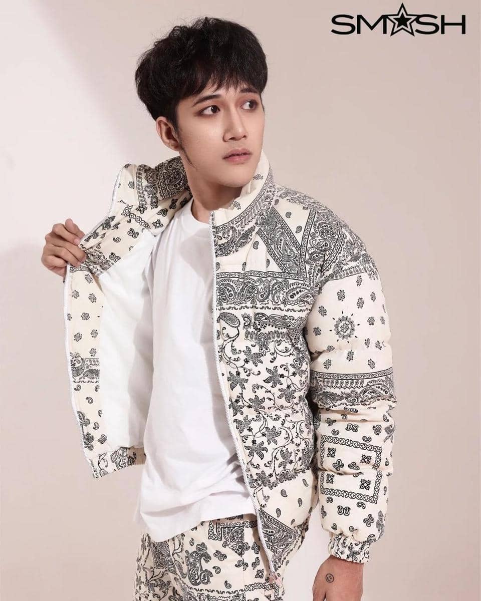 Profil Personel SMASH, Ada Rafael Tan dan Bisma Karisma | Popmama.com