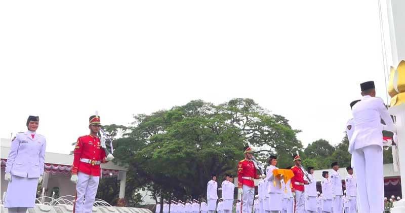Syarat dan Cara Daftar Upacara 17 Agustus 2023 di Istana | Popmama.com