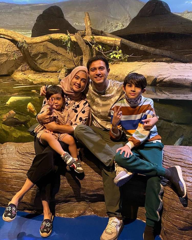 8 Foto 2 Anak Rifky Balweel, Arsen dan Kazeem | Popmama.com