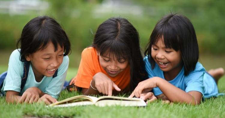 Perbedaan Homonim, Homofon, dan Homograf Beserta Contohnya | Popmama.com