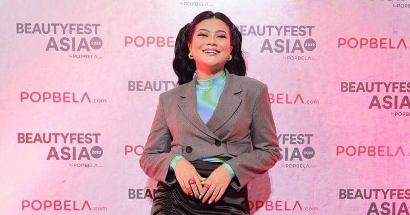 8 Fakta Keluarga Hanum Mega, Punya Memori Kelam Masa Kecil | Popmama.com