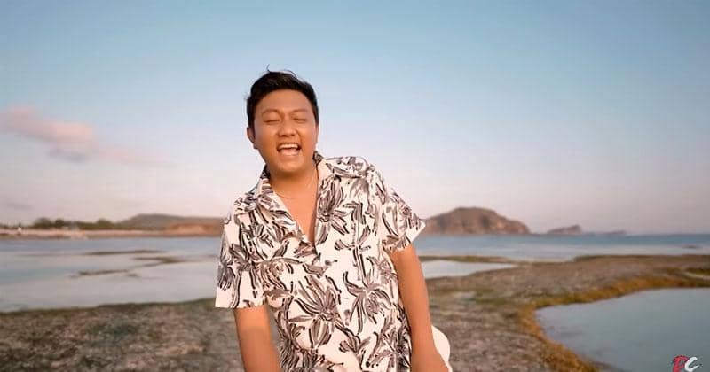 Lirik Lagu Dumes Denny Caknan feat Wawes | Popmama.com
