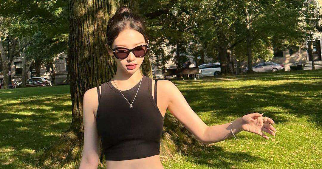 7 Fakta Keluarga Karina aespa, Kakaknya Seorang Perawat | Popmama.com