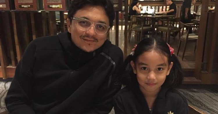 9 Fakta Keluarga Engku Emran, Bukan Orang Sembarangan | Popmama.com