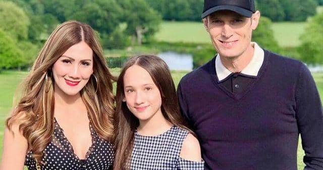 7 Fakta Keluarga Laura Moane, Pacar Baru Al Ghazali | Popmama.com