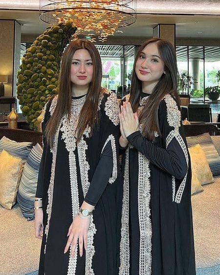 7 Fakta Keluarga Laura Moane, Pacar Baru Al Ghazali | Popmama.com