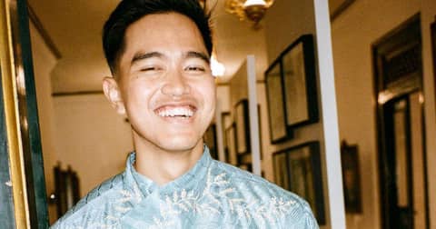 7 Fakta Keluarga Kaesang Pangarep, Anak Jokowi Gabung PSI | Popmama.com