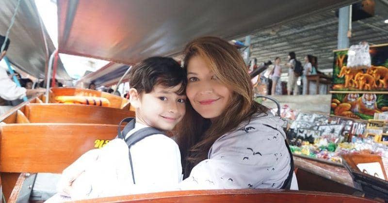 9 Fakta Keluarga Tamara Bleszynski, Orangtuanya Beda Agama | Popmama.com