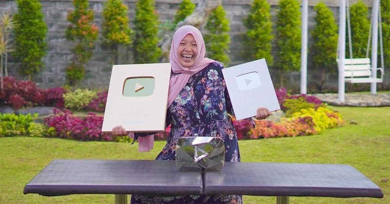 7 Fakta Zuni and Family, Penghasilan Fantastis dari YouTube | Popmama.com