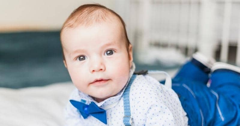 350 Nama Bayi Laki-Laki Huruf R Modern Beserta Artinya | Popmama.com