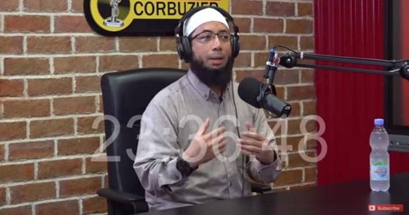 7 Fakta Keluarga Ustaz Khalid Basalamah, Istrinya Mualaf | Popmama.com